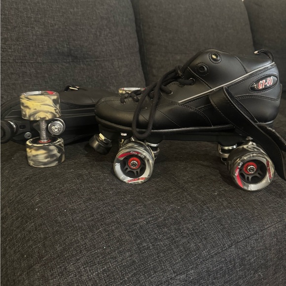 Shoes | Black Gt5 Roller Skates | Poshmark